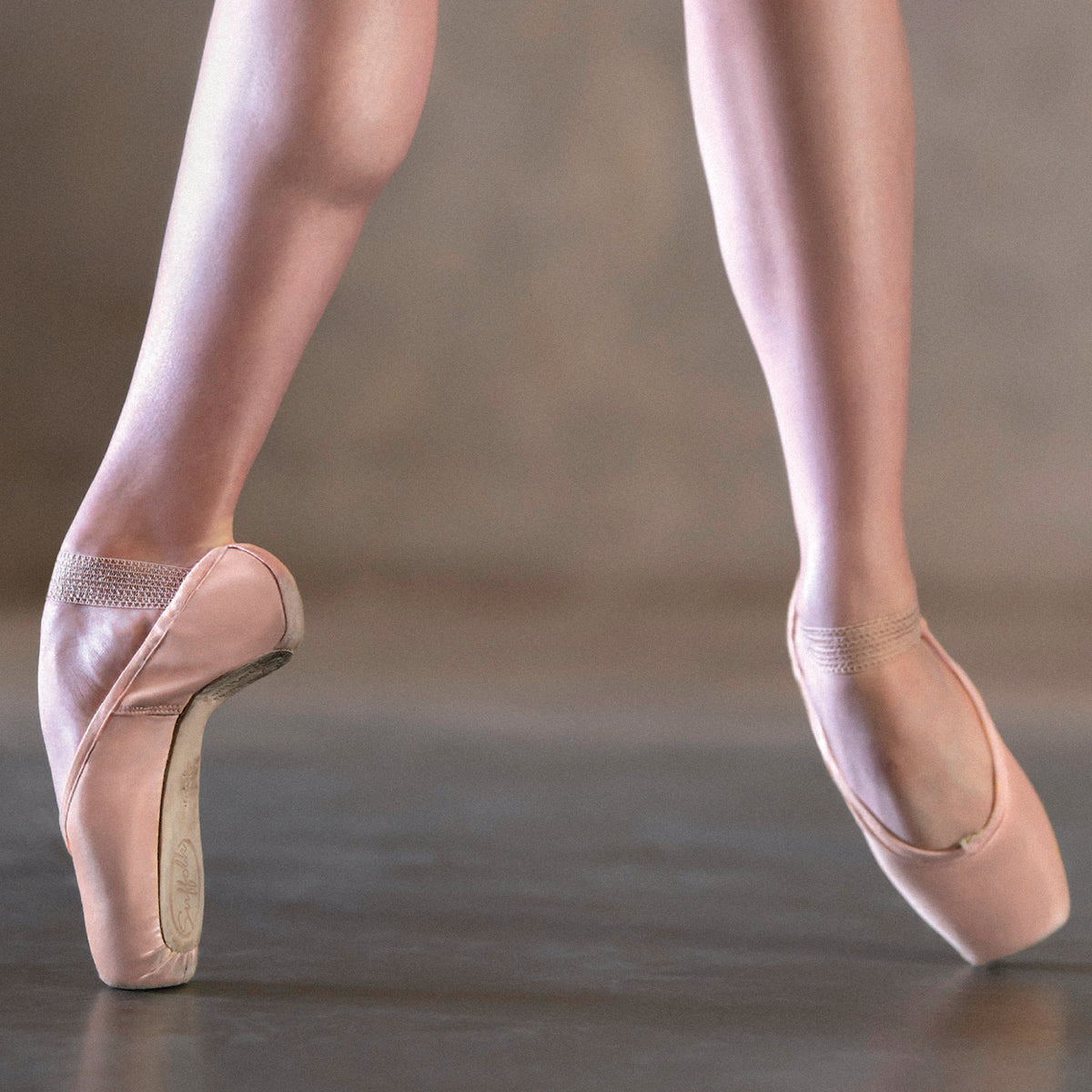 How long do pointe shoes last? – Suffolk Dance