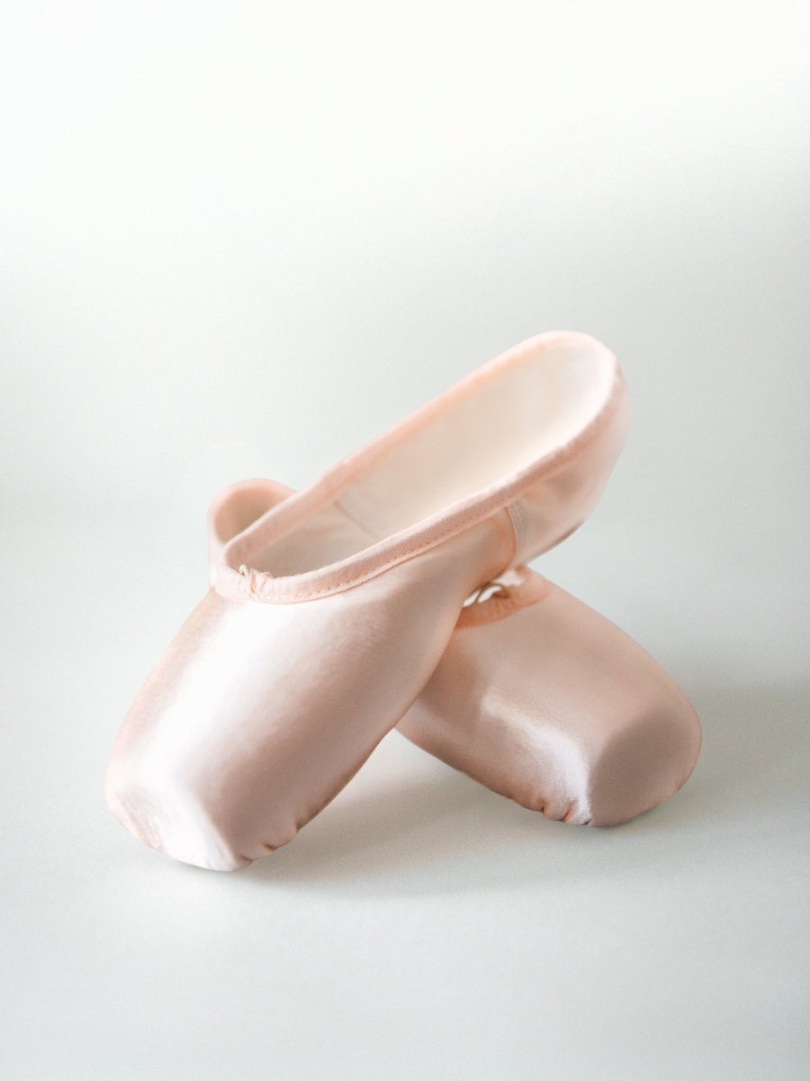 Custom Pointe Shoe – Suffolk Dance